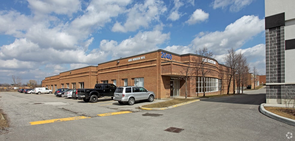 2040 Ellesmere Rd, Toronto, ON M1H 3B6 | LoopNet