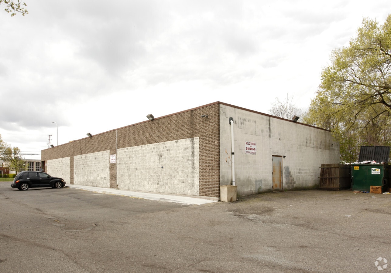 37504 Michigan Ave, Wayne, MI 48184 | LoopNet