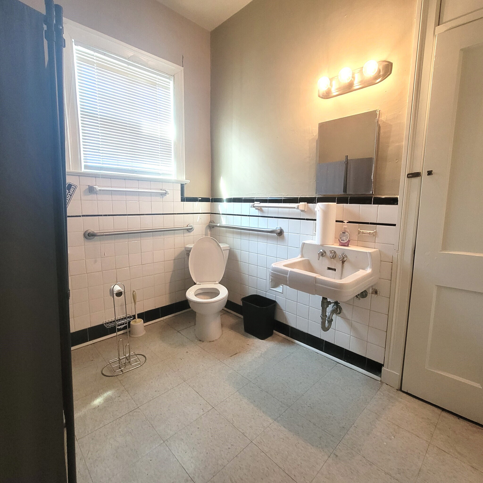 3936 Plank Rd, Baton Rouge, LA 70805 - Retail for Sale | LoopNet