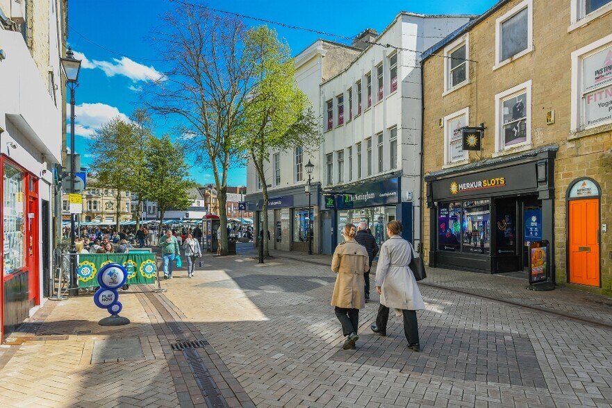 5-7 Stockwell Gate, Mansfield, NG18 1JY - Retail for Sale | LoopNet