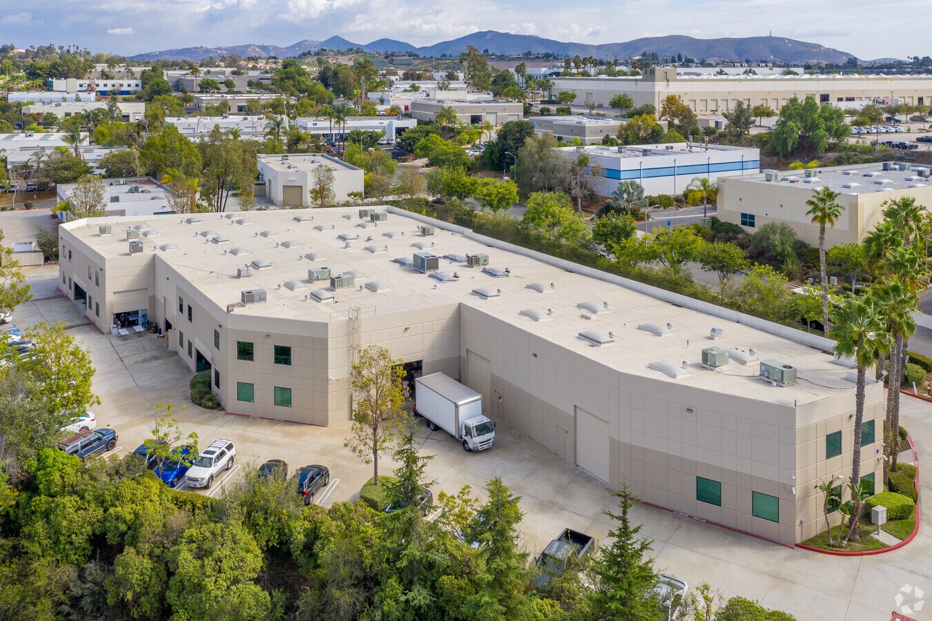 2575 Fortune Way, Vista, CA 92081 | LoopNet