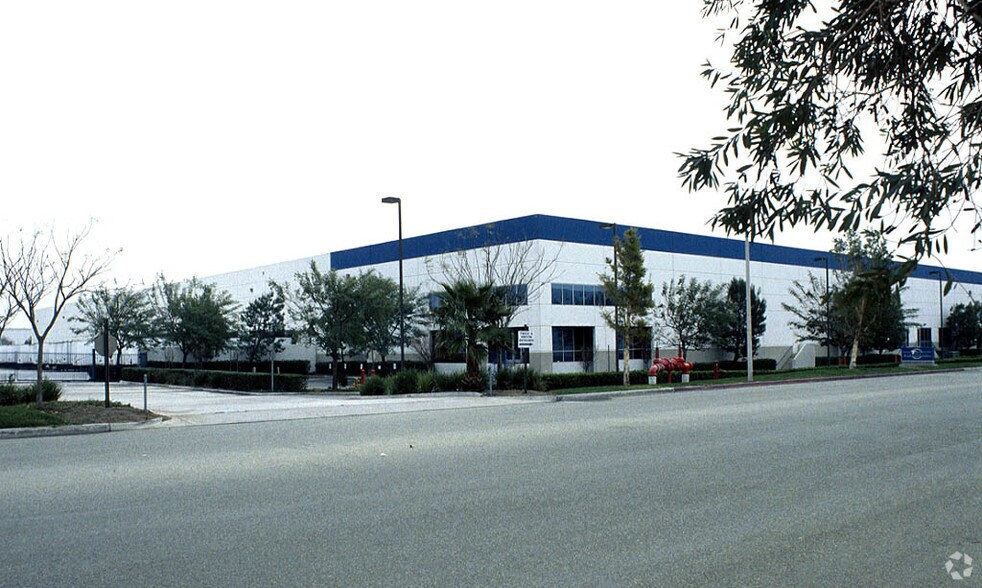 10613 Jasmine St, Fontana, CA 92337 - Industrial for Lease | LoopNet
