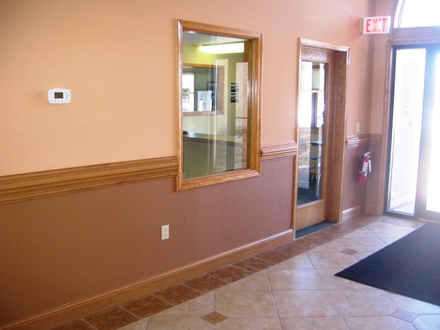 1580 White Oak Dr, Chaska, MN 55318 - White Oak Professional Building ...