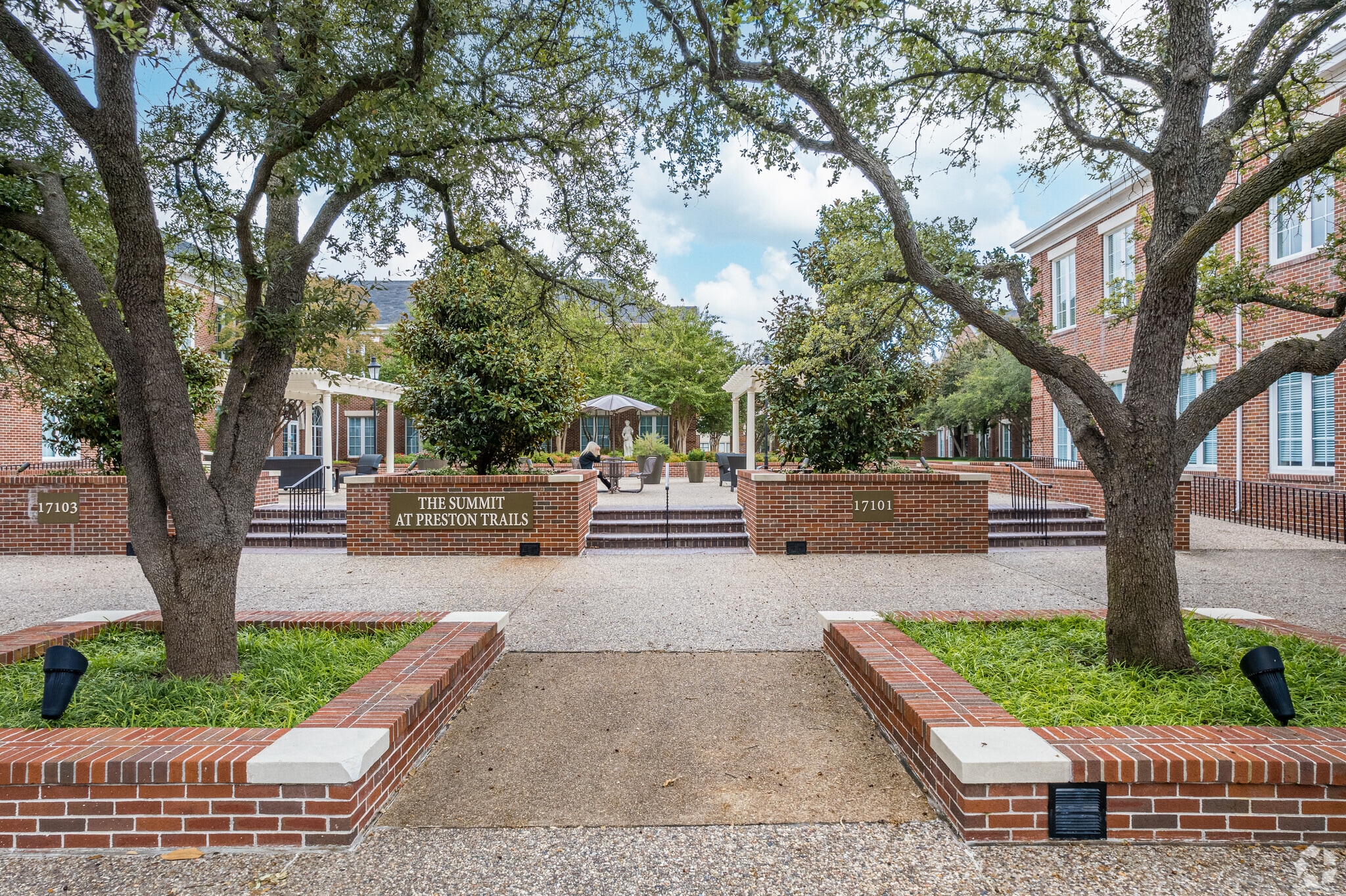 17101 Preston Rd, Dallas, TX 75248 - The Summit at Preston Trails | LoopNet
