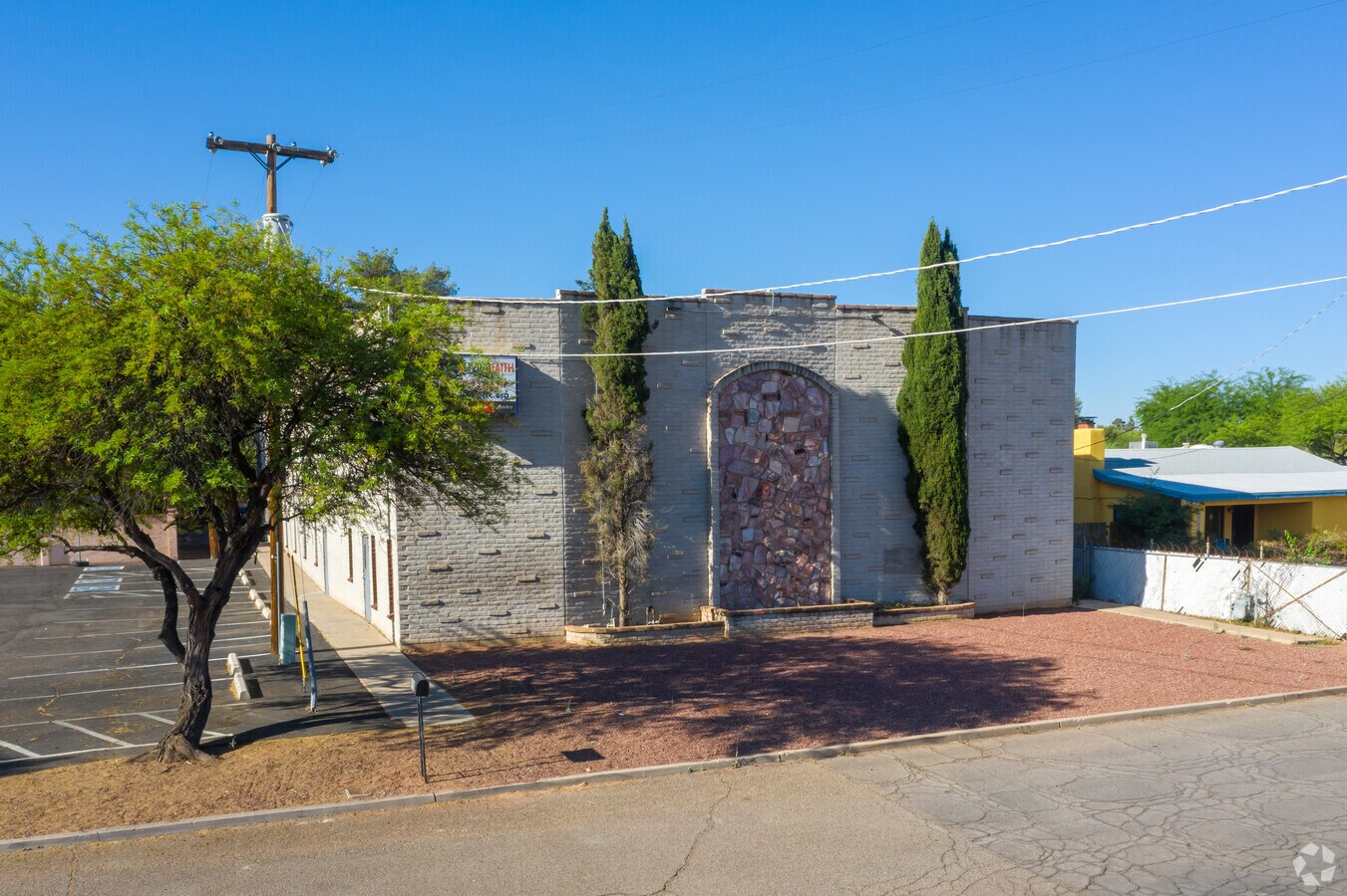 4108 E North St, Tucson, AZ 85712 | LoopNet