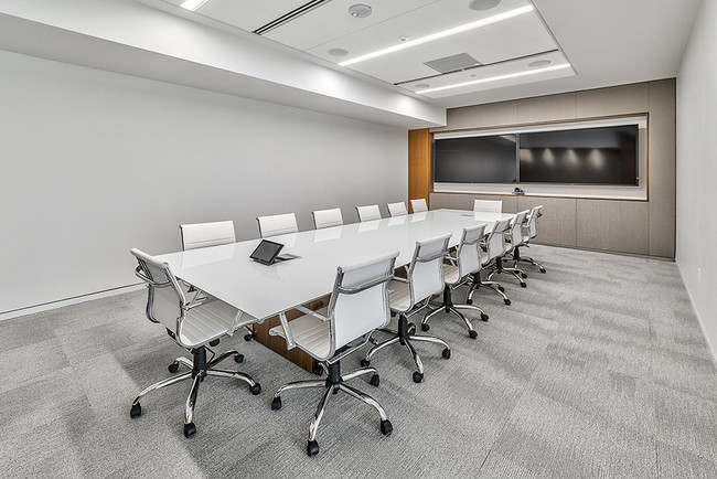 JLL - Dallas Commercial Listings & Brokers | LoopNet