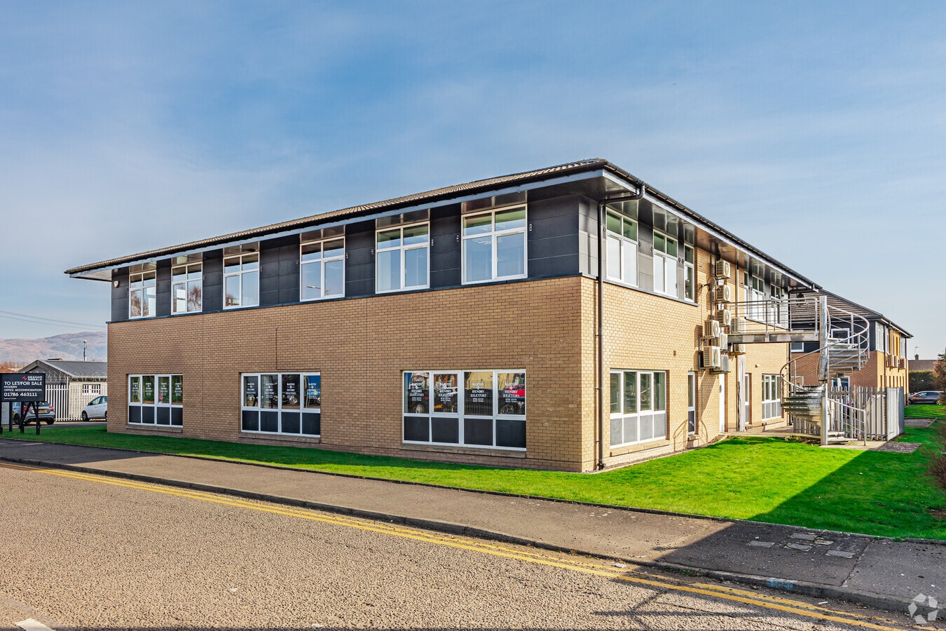 Players Rd, Stirling, FK7 7SH - Pavilion 1 | LoopNet