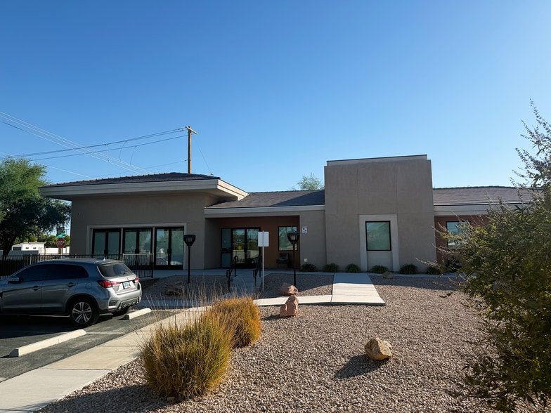 2590 E Russell Rd, Las Vegas, NV 89120 - Office for Sale | LoopNet