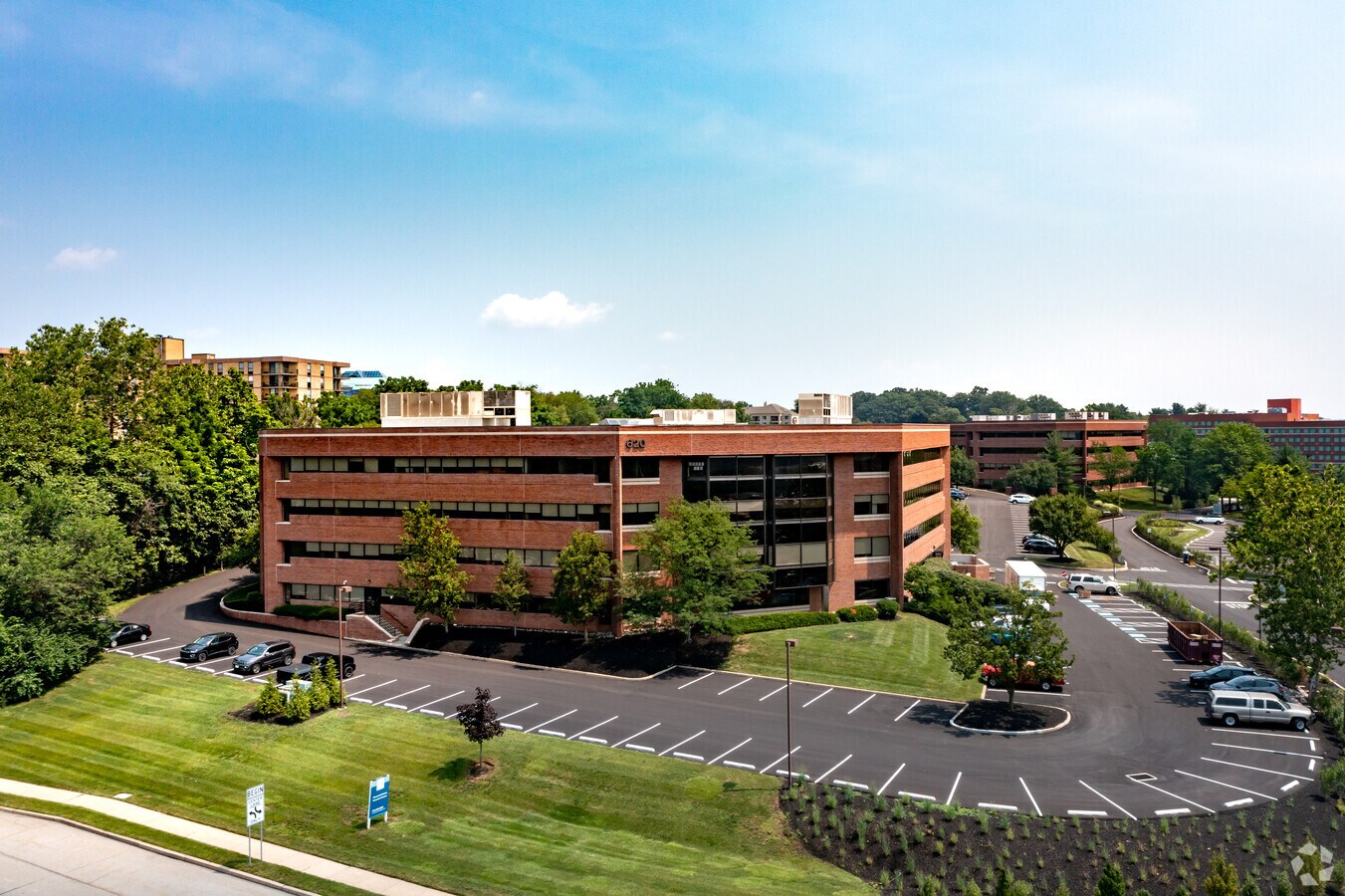 620 W Germantown Pike, Plymouth Meeting, PA 19462 | LoopNet