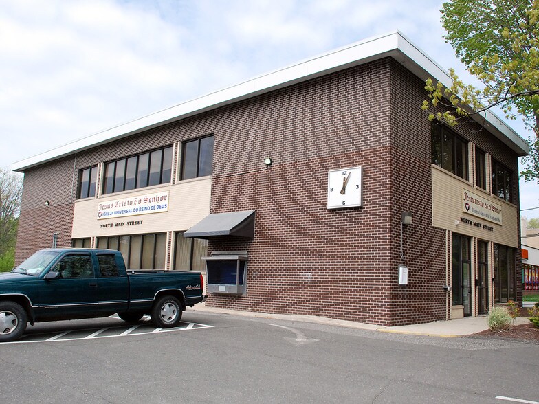 330 Main St, Danbury, CT 06810 | LoopNet