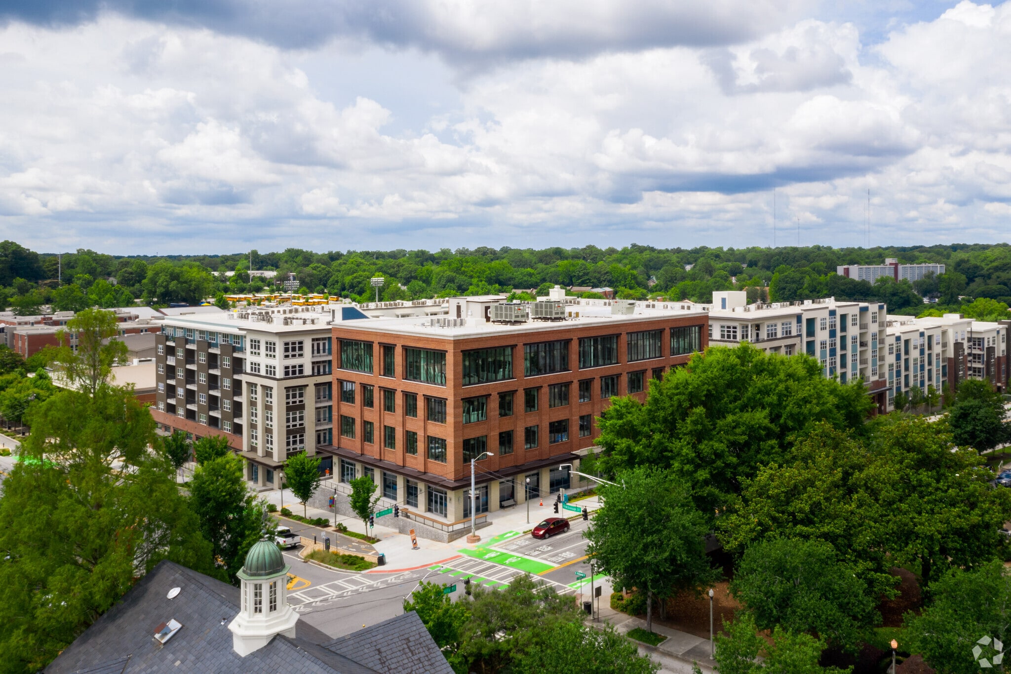 120 W Trinity Pl, Decatur, GA 30030 - AMLI Decatur | LoopNet