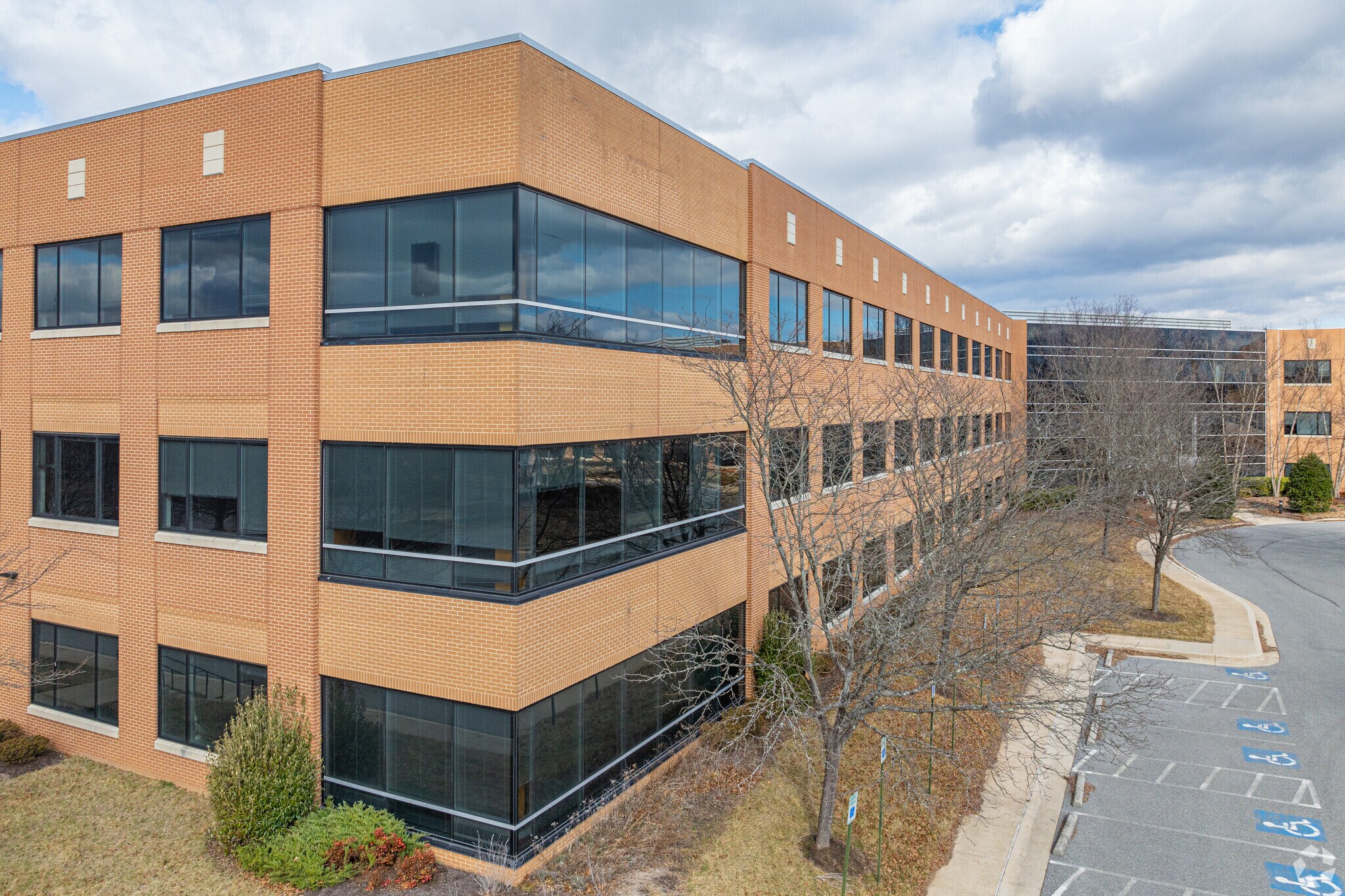 940 Ridgebrook Rd, Sparks, MD 21152 - Element Fleet Management | LoopNet