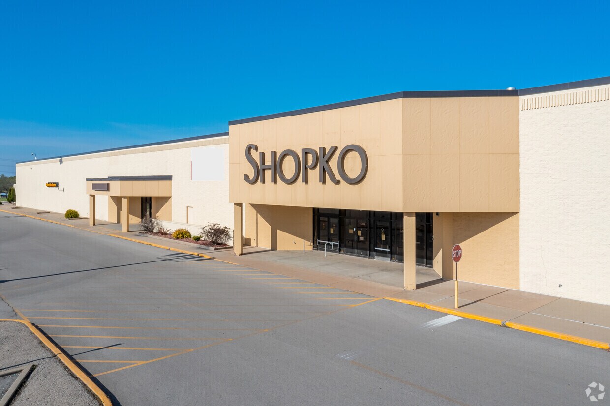 1578 Appleton Rd, Menasha, WI 54952 - Former Shopko Big Box Commercial ...