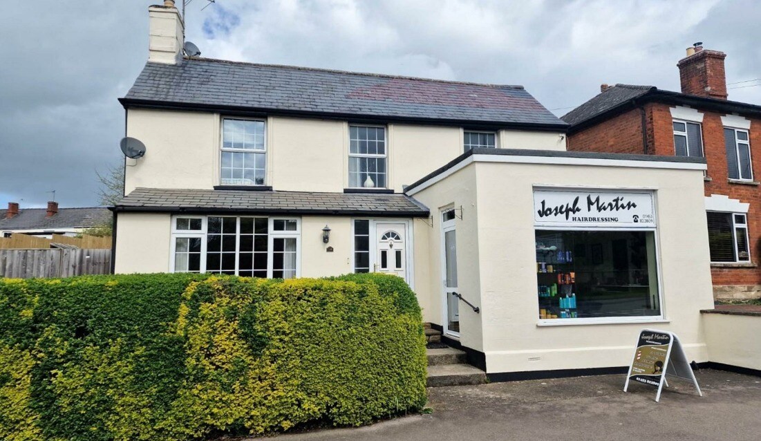 54 Bath Rd, Stonehouse, GL10 2JS | LoopNet