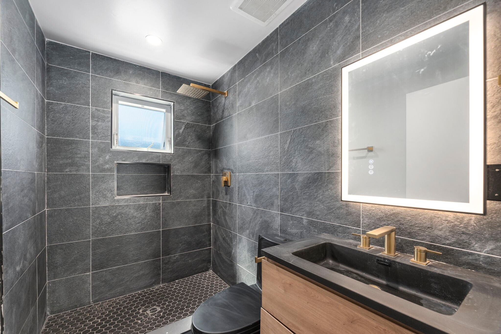 5150 Ithaca Ave, Los Angeles, CA 90032 - Multifamily for Sale | LoopNet