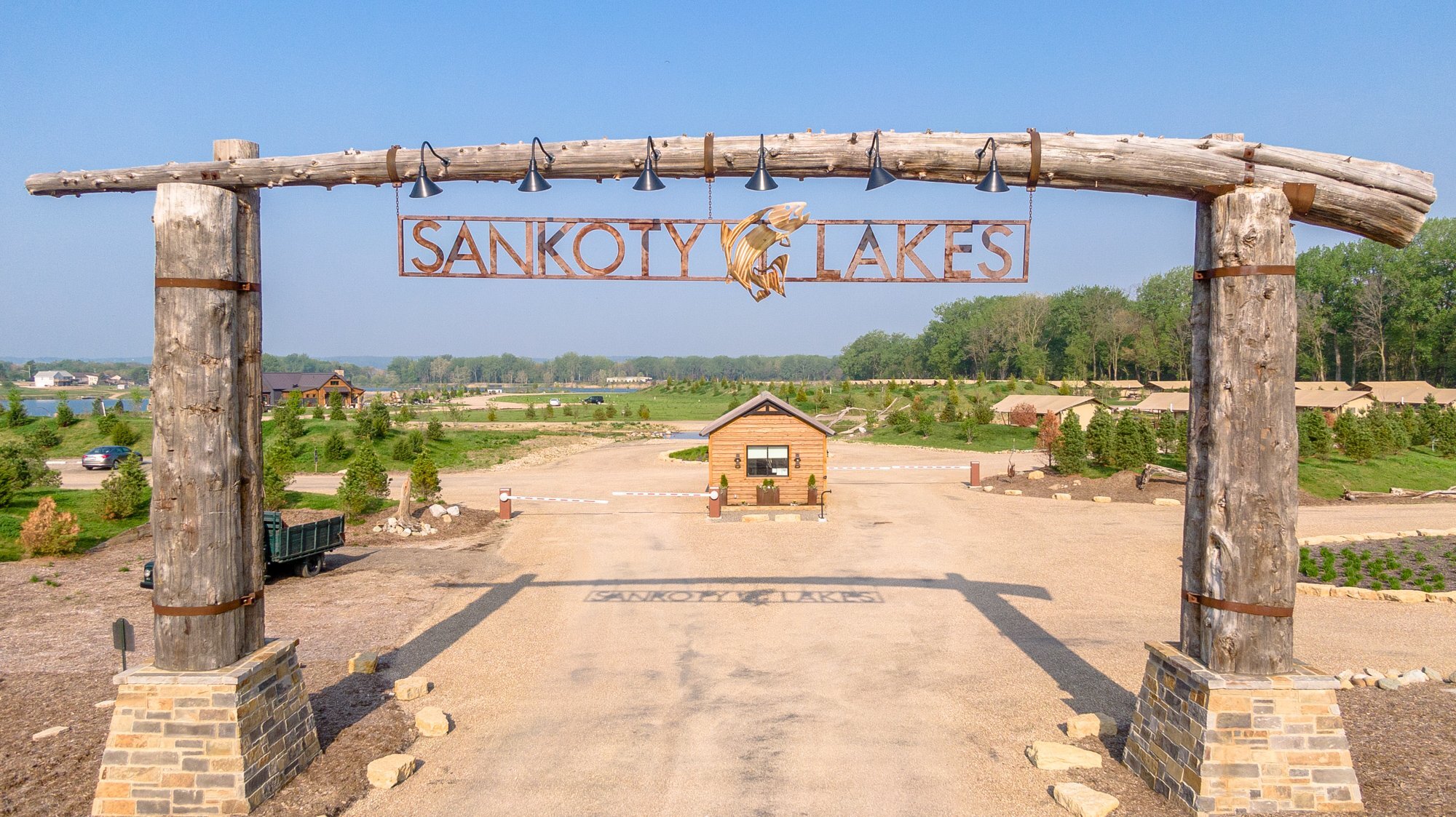 1583 Spring Bay Rd, Spring Bay, IL 61611 - Sankoty Lakes | LoopNet