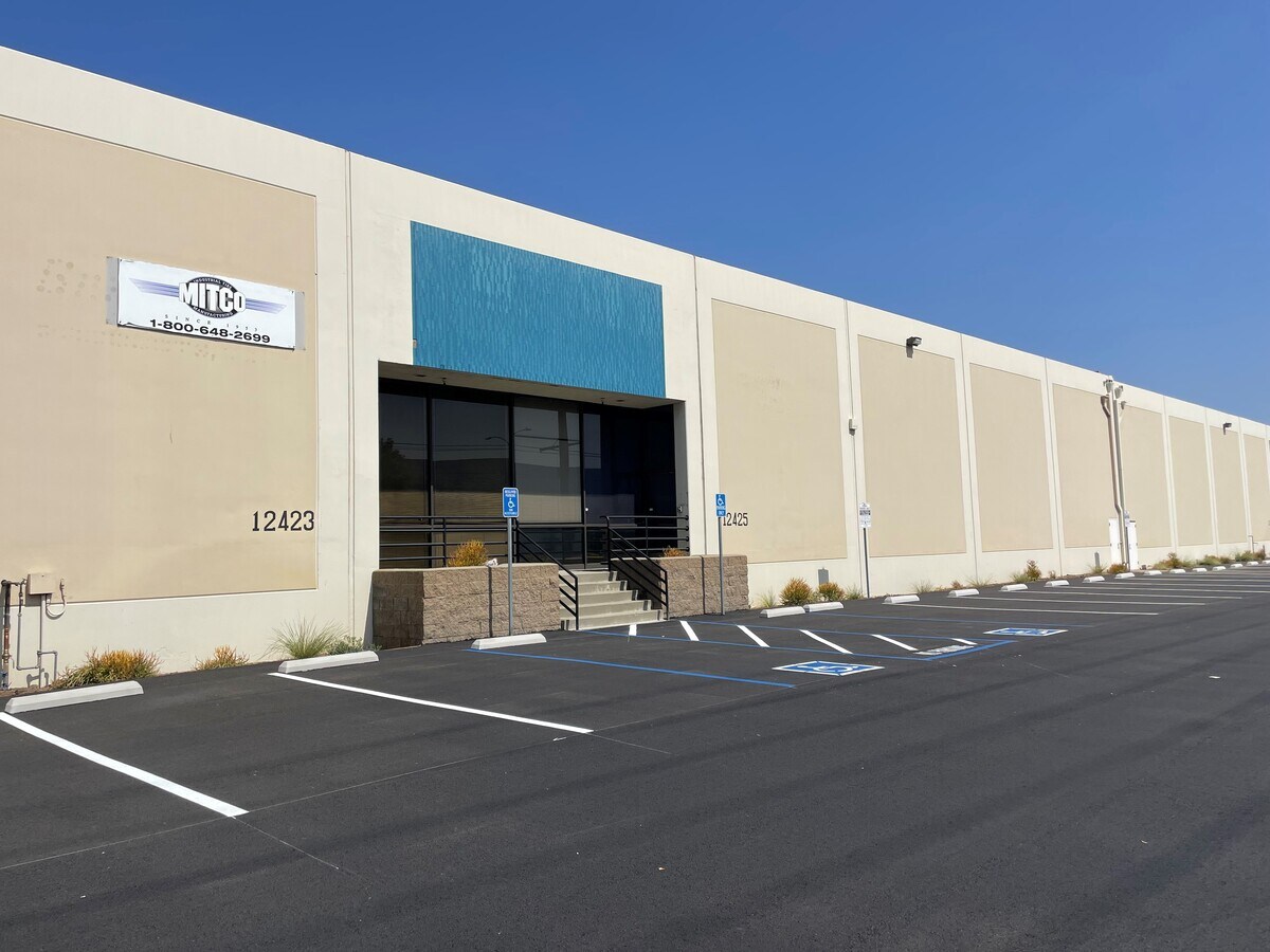 12411-12425 Florence Ave, Santa Fe Springs, CA 90670 | LoopNet