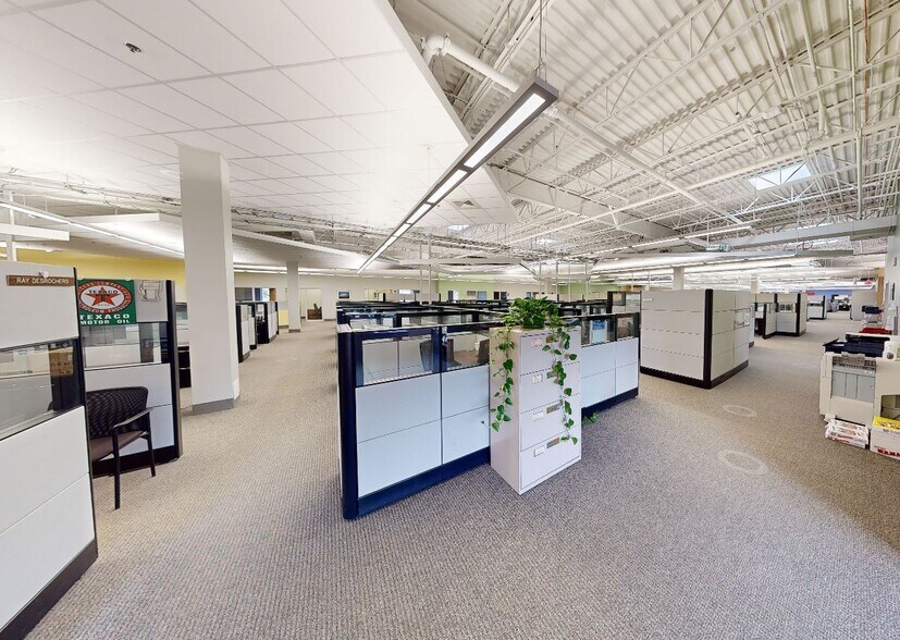 15 NE Industrial Rd, Branford, CT 06405 - Northeast Technology Center | LoopNet