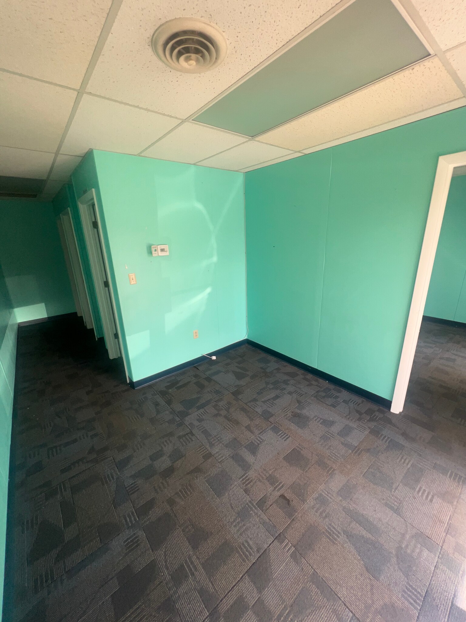 5306-5346 Peters Creek Rd, Roanoke, VA 24019 - Executive Park | LoopNet