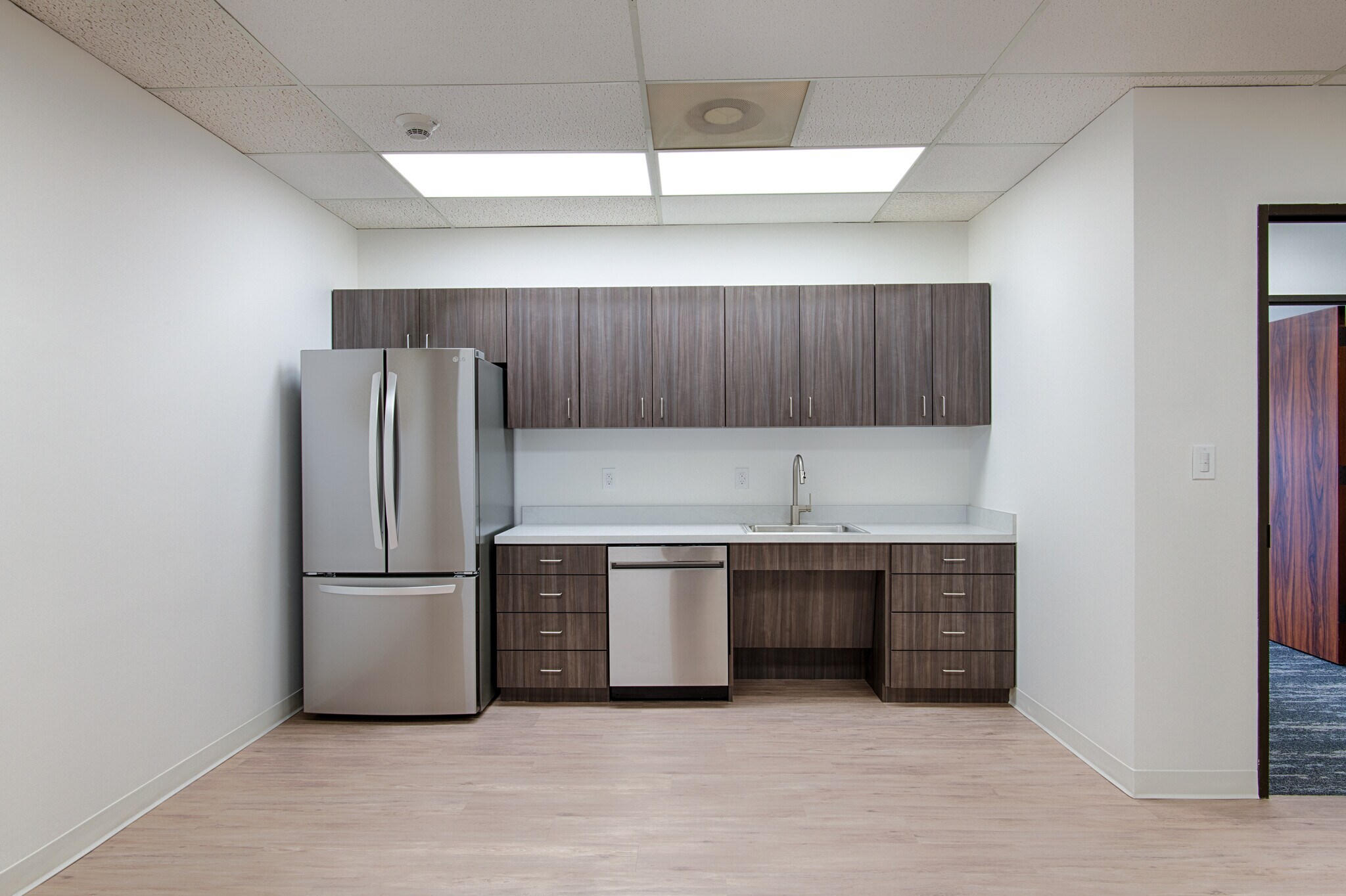 8200 Brookriver Dr, Dallas, TX 75247 - Brookriver North & South - 8150 ...