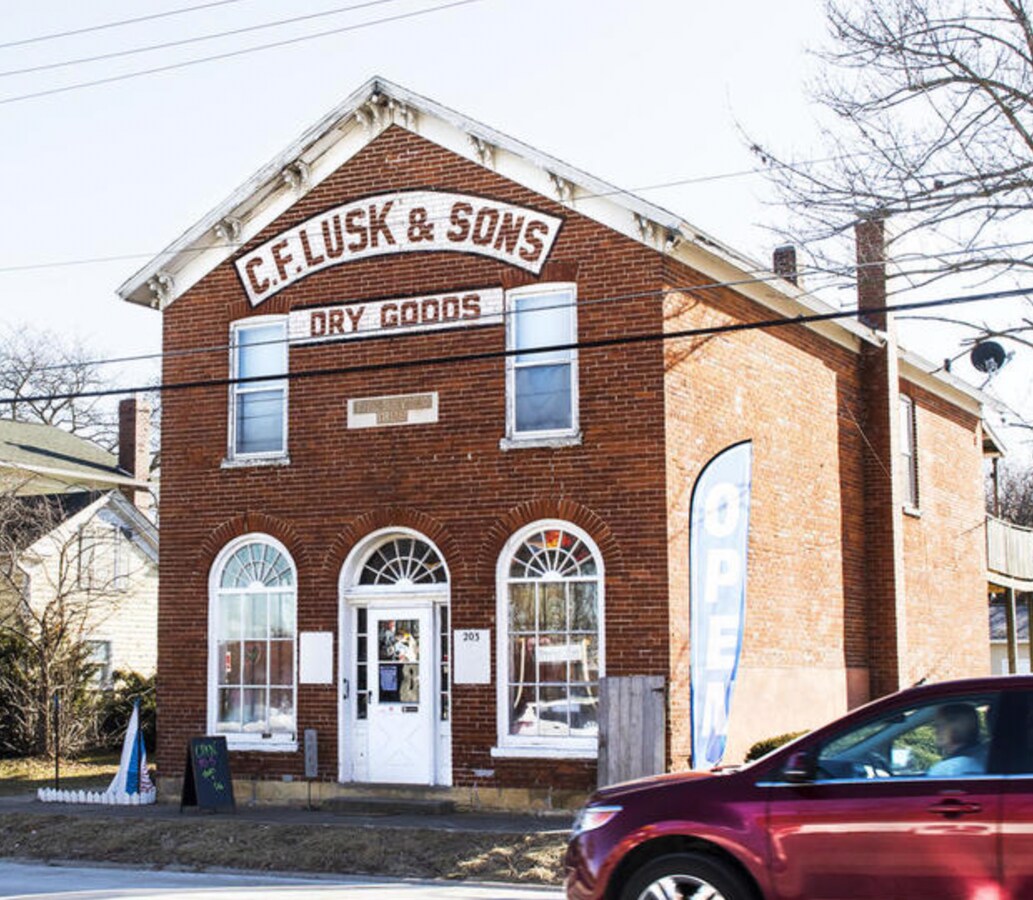 203 S Main St, Albany, IL 61230 | LoopNet