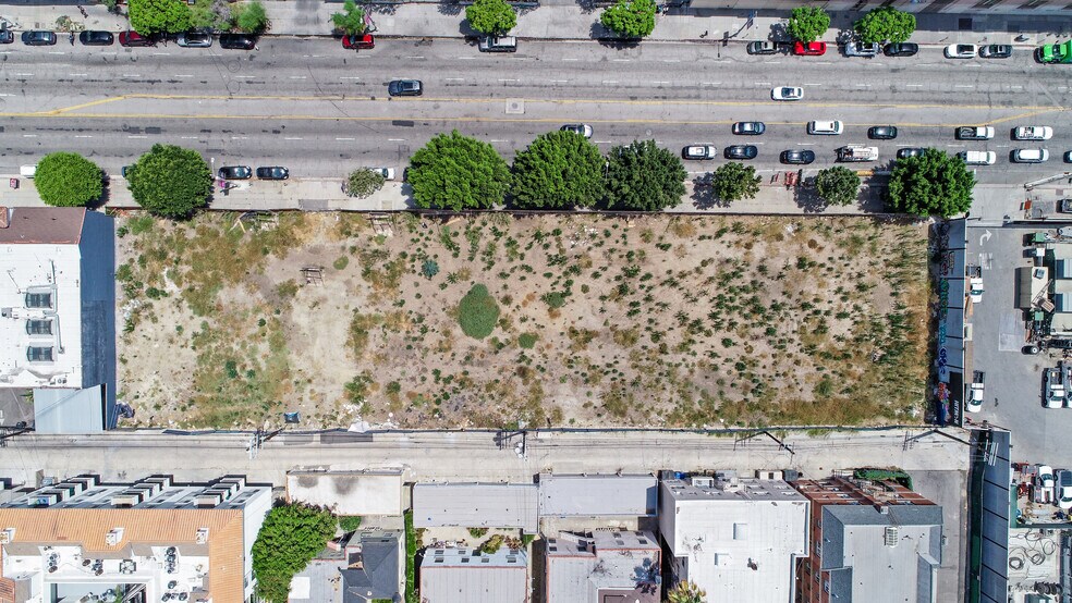 639 S La Brea Ave, Los Angeles, CA 90036 - for Lease | LoopNet