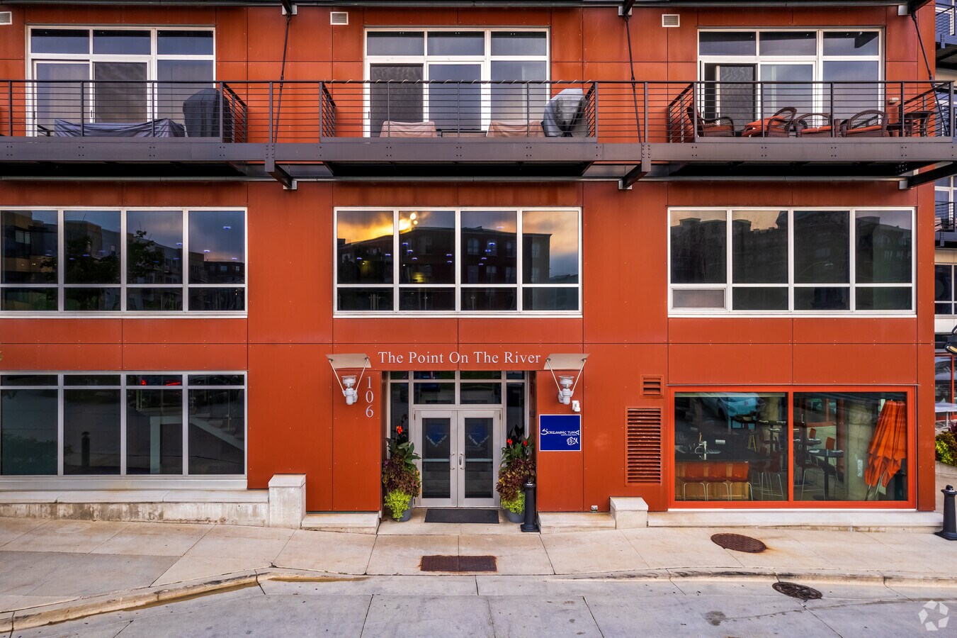 106 W Seeboth St, Milwaukee, WI 53204 | LoopNet 106 W Seeboth St, Milwaukee, WI 53204 | LoopNet