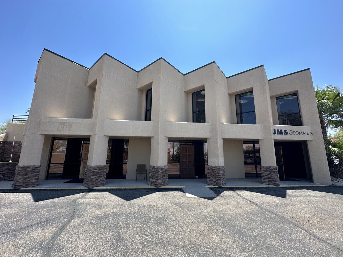 9000 N Oracle Rd, Oro Valley, AZ 85704 | LoopNet