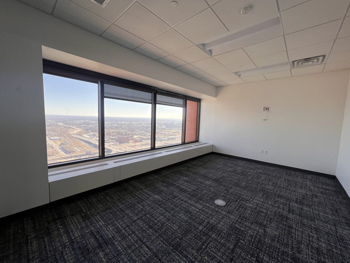 1 Seneca St, Buffalo, NY 14203 - Seneca One Tower | LoopNet