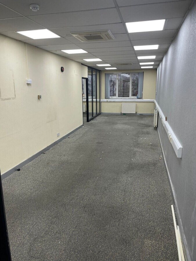 87 Wembley Hill Rd, Wembley, HA9 8BU | LoopNet