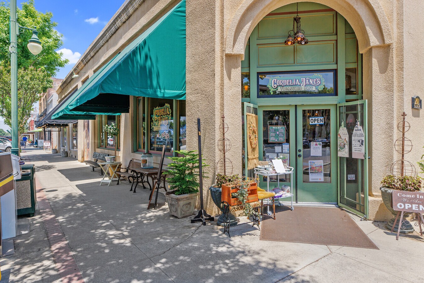 201 E Pine St, Exeter, CA 93221 | LoopNet