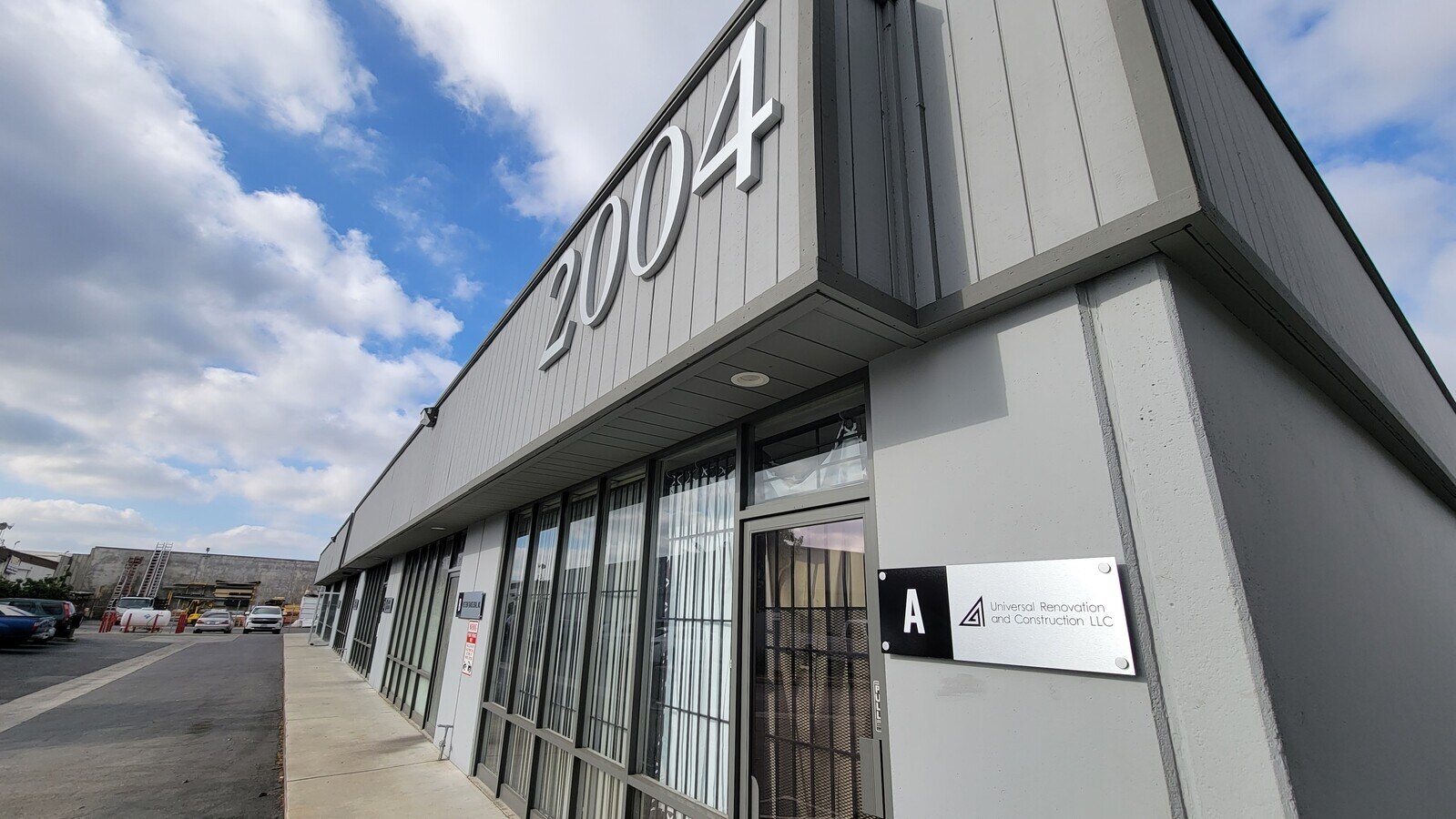 2004 S Yale St, Santa Ana, CA 92704 | LoopNet