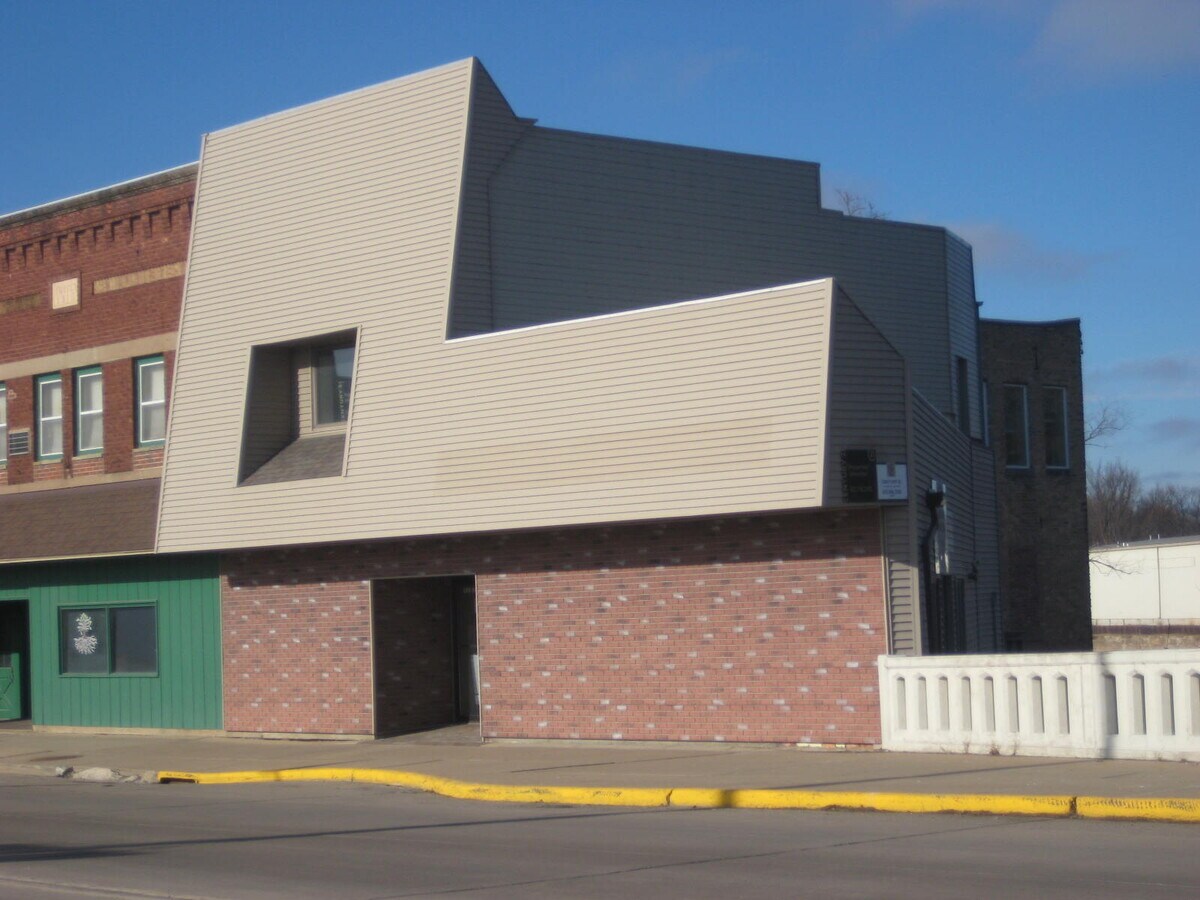 187 Broadway, Berlin, WI 54923 | LoopNet