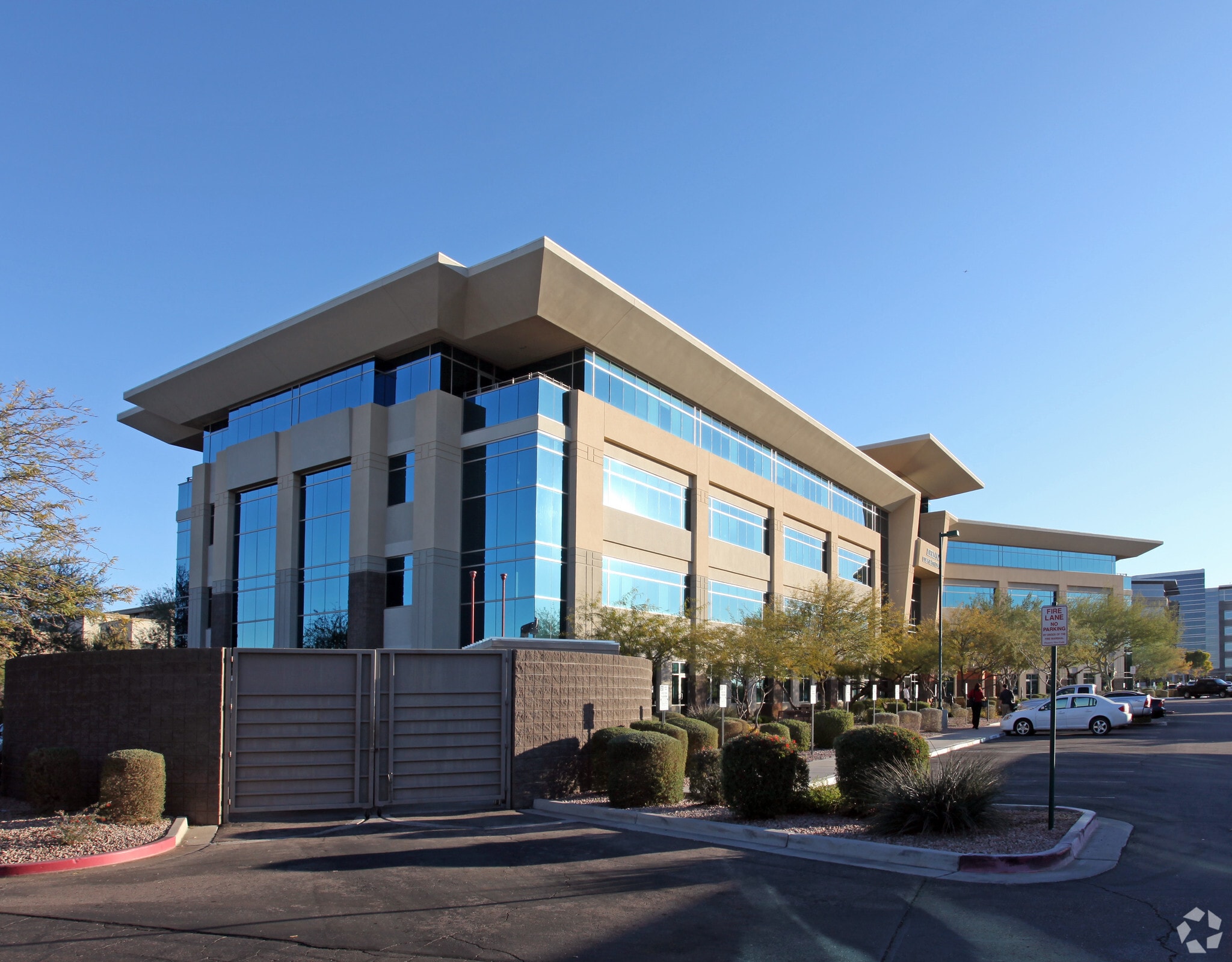 7047 E Greenway Pky, Scottsdale, AZ 85254 - Kierland Corporate Center | LoopNet