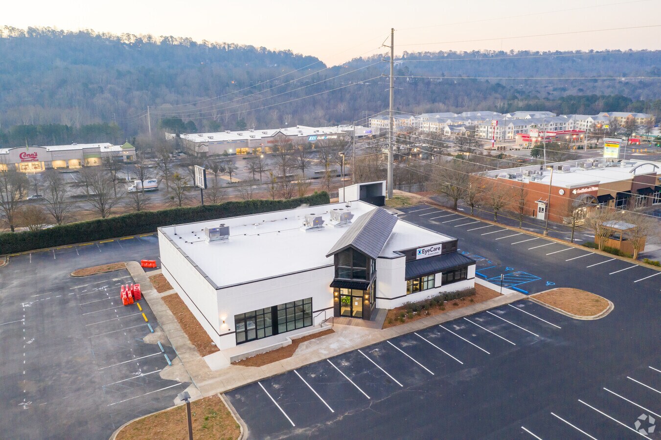 225 State Farm Pky, Birmingham, AL 35209 | LoopNet