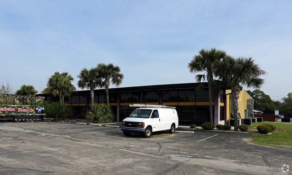 328 Racetrack Rd, Fort Walton Beach, FL 32547 | LoopNet