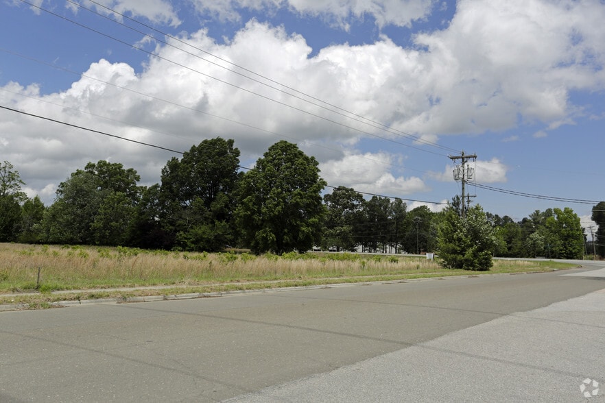 6420 Mt. Herman Rd, Raleigh, NC 27617 | LoopNet