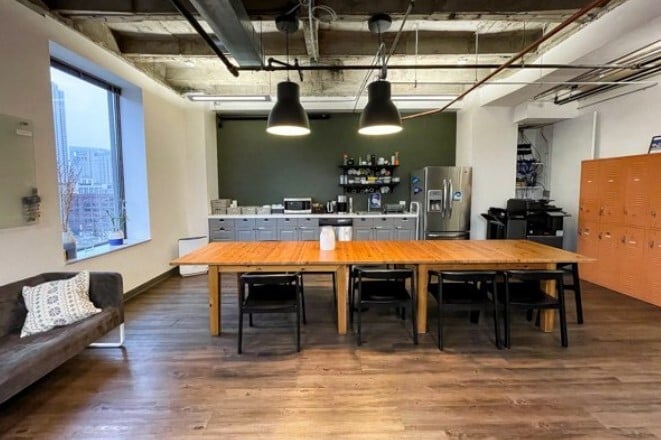 211 W Wacker Dr, Chicago, IL 60606 - Office for Lease | LoopNet