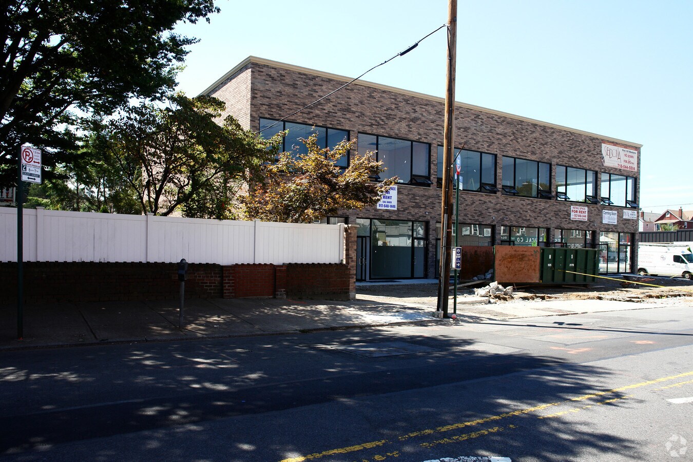 102-00-102-10 Metropolitan Ave, Forest Hills, NY 11375 | LoopNet