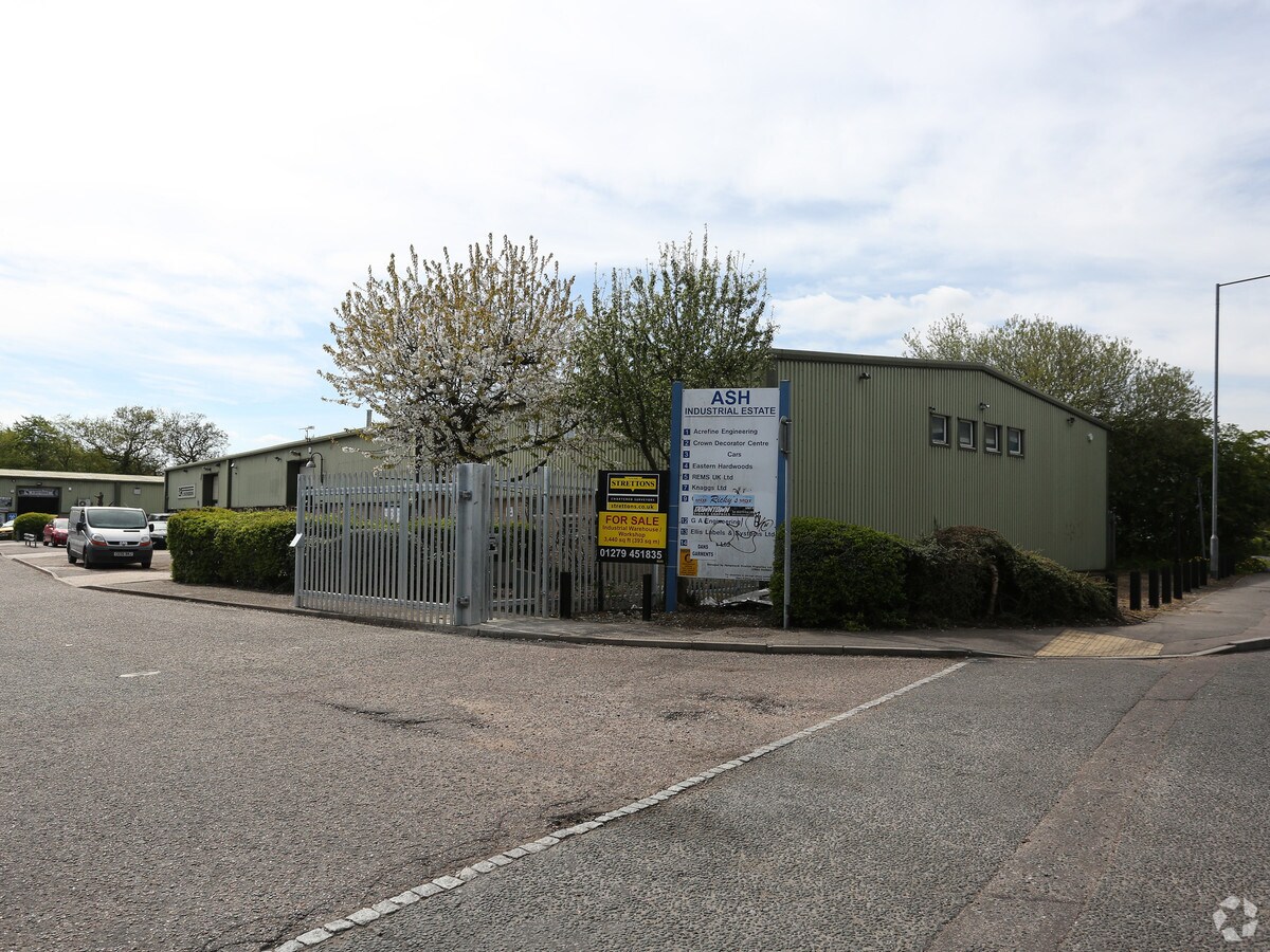 Flex Meadow, Roydon, CM19 5JT | LoopNet