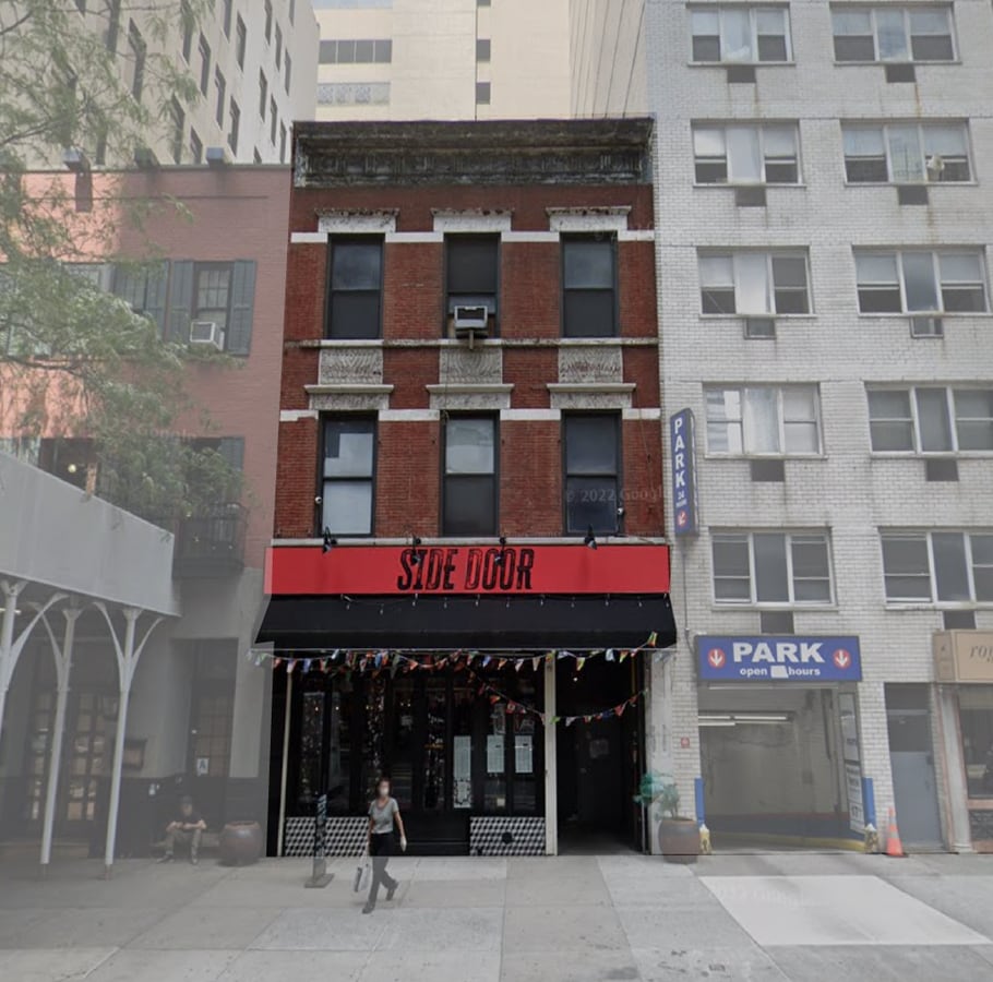 151 E 57th St, New York, NY 10022 - Retail for Lease | LoopNet