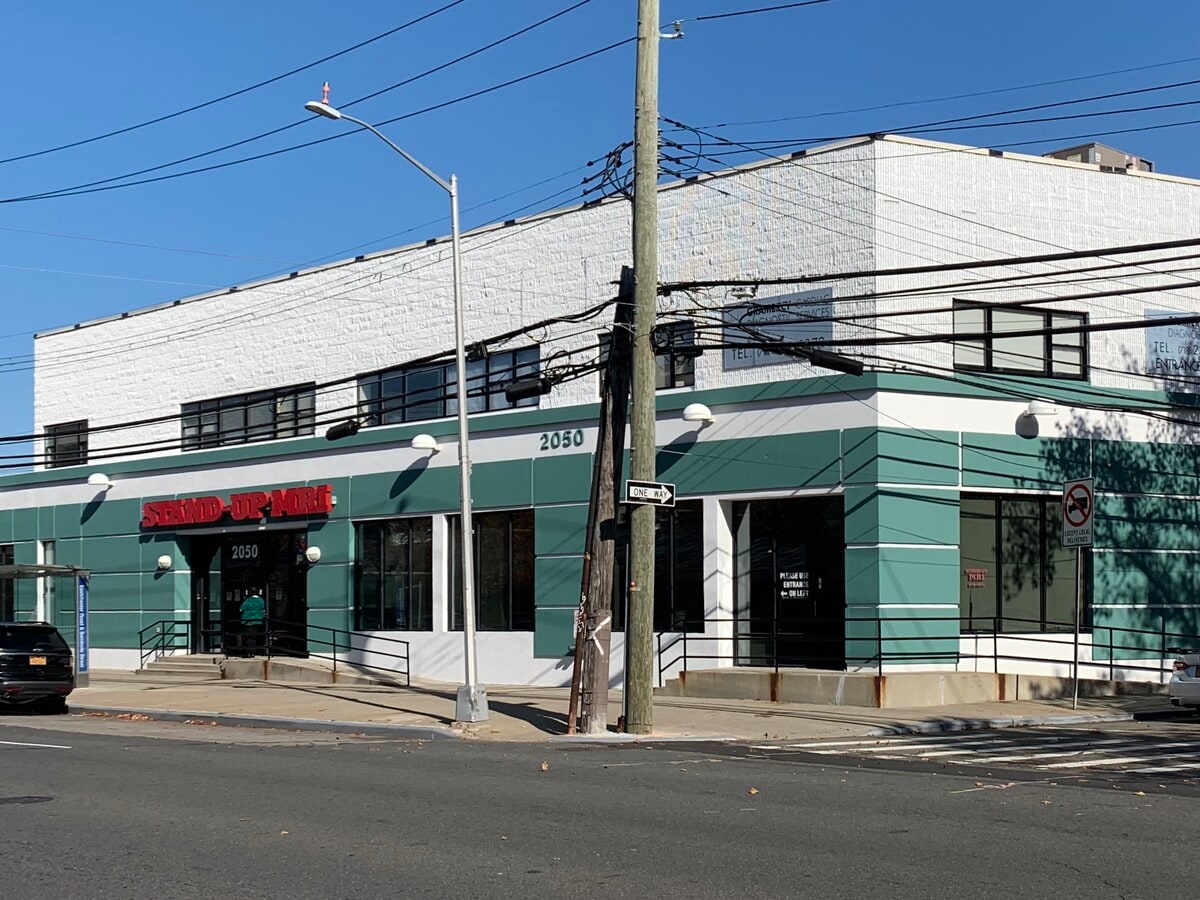 2050 E Eastchester Rd, Bronx, NY 10461 | LoopNet