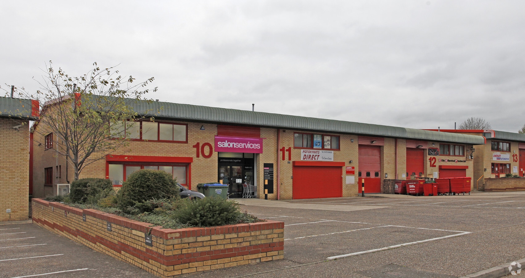 Raynham Clos, Bishop's Stortford, CM23 5PB | LoopNet