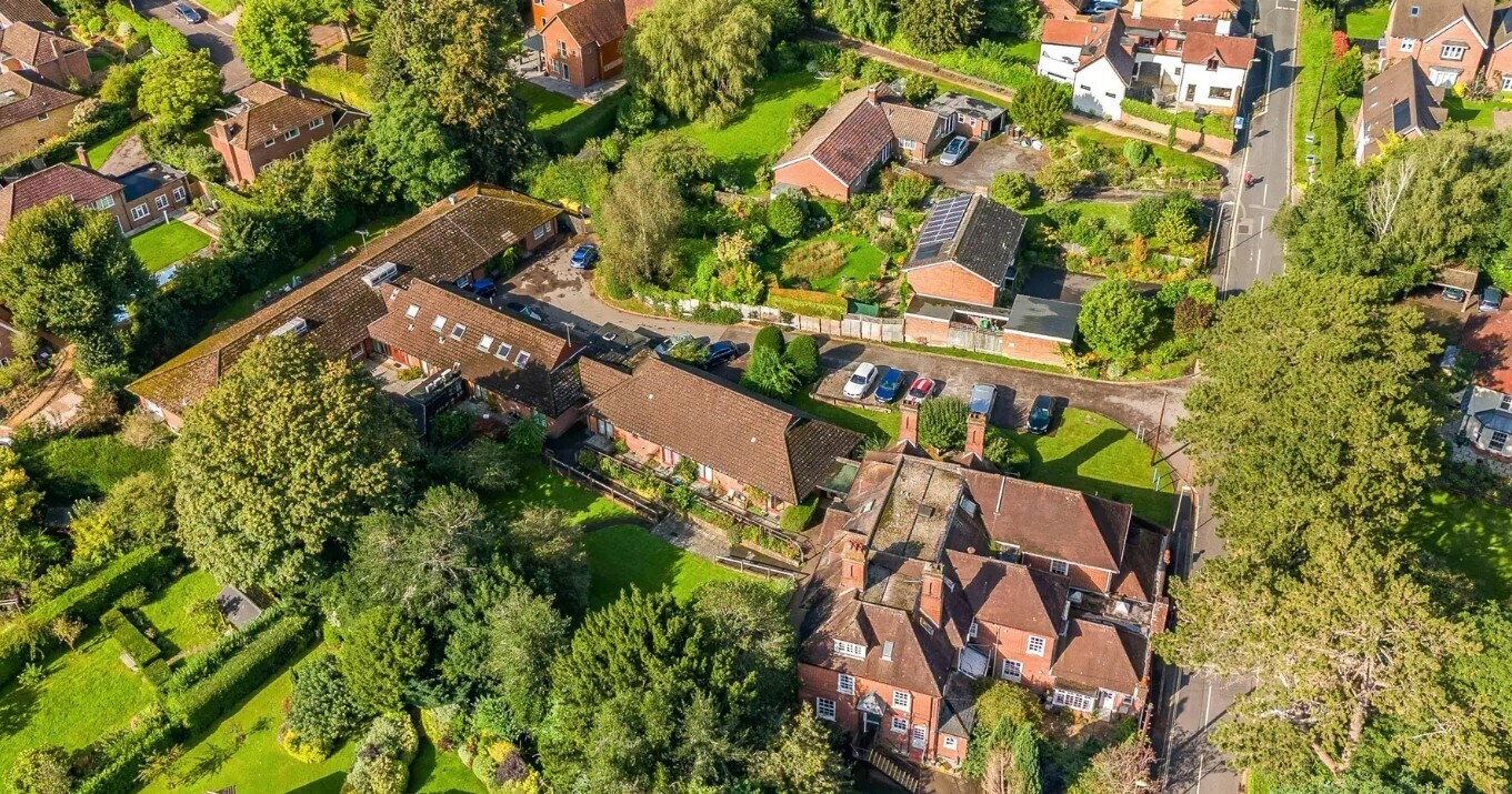 Park Close, Winchester, SO23 7BD - Brendon Nursing Home | LoopNet