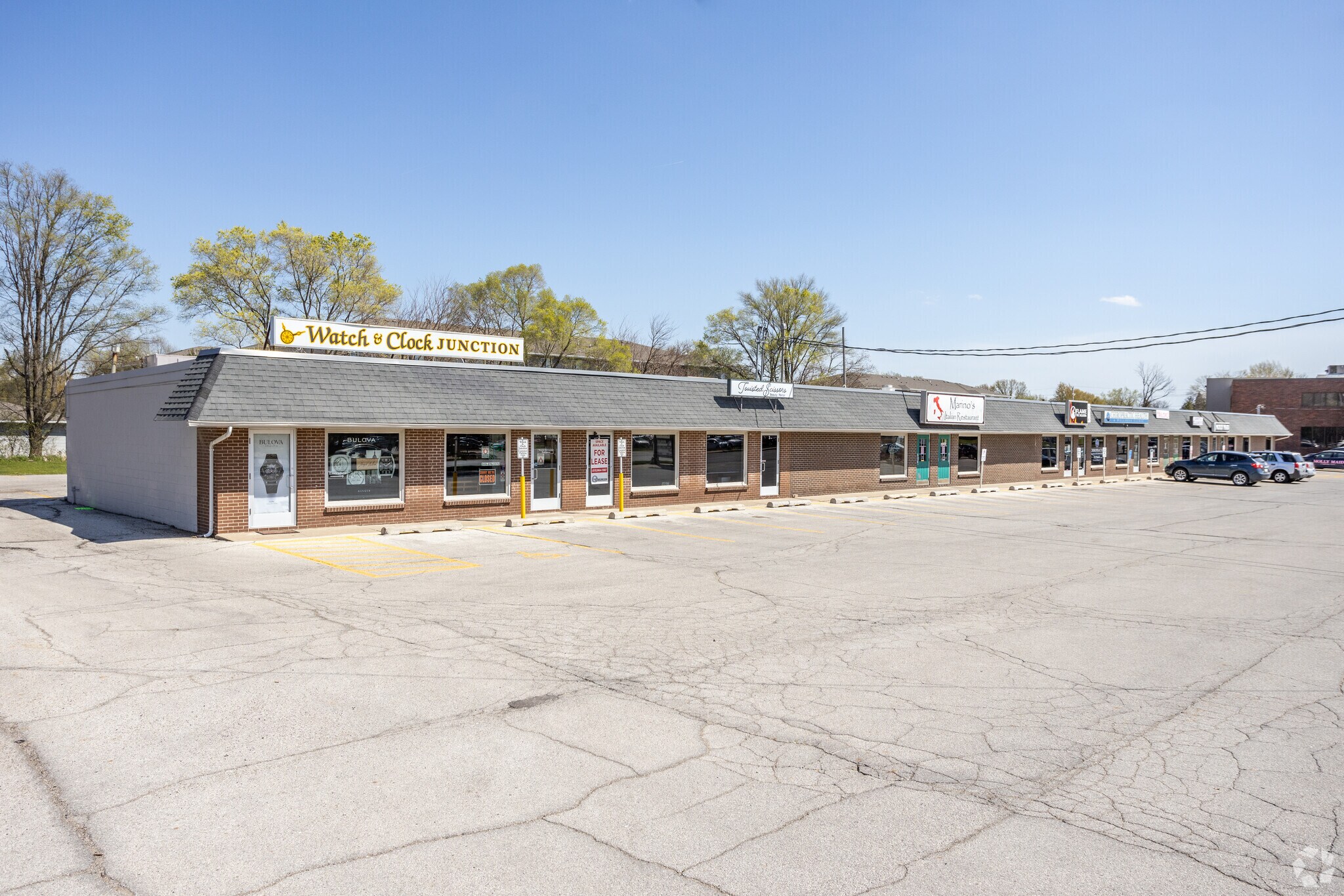 5765-5785 Merle Hay Rd, Johnston, IA 50131 | LoopNet