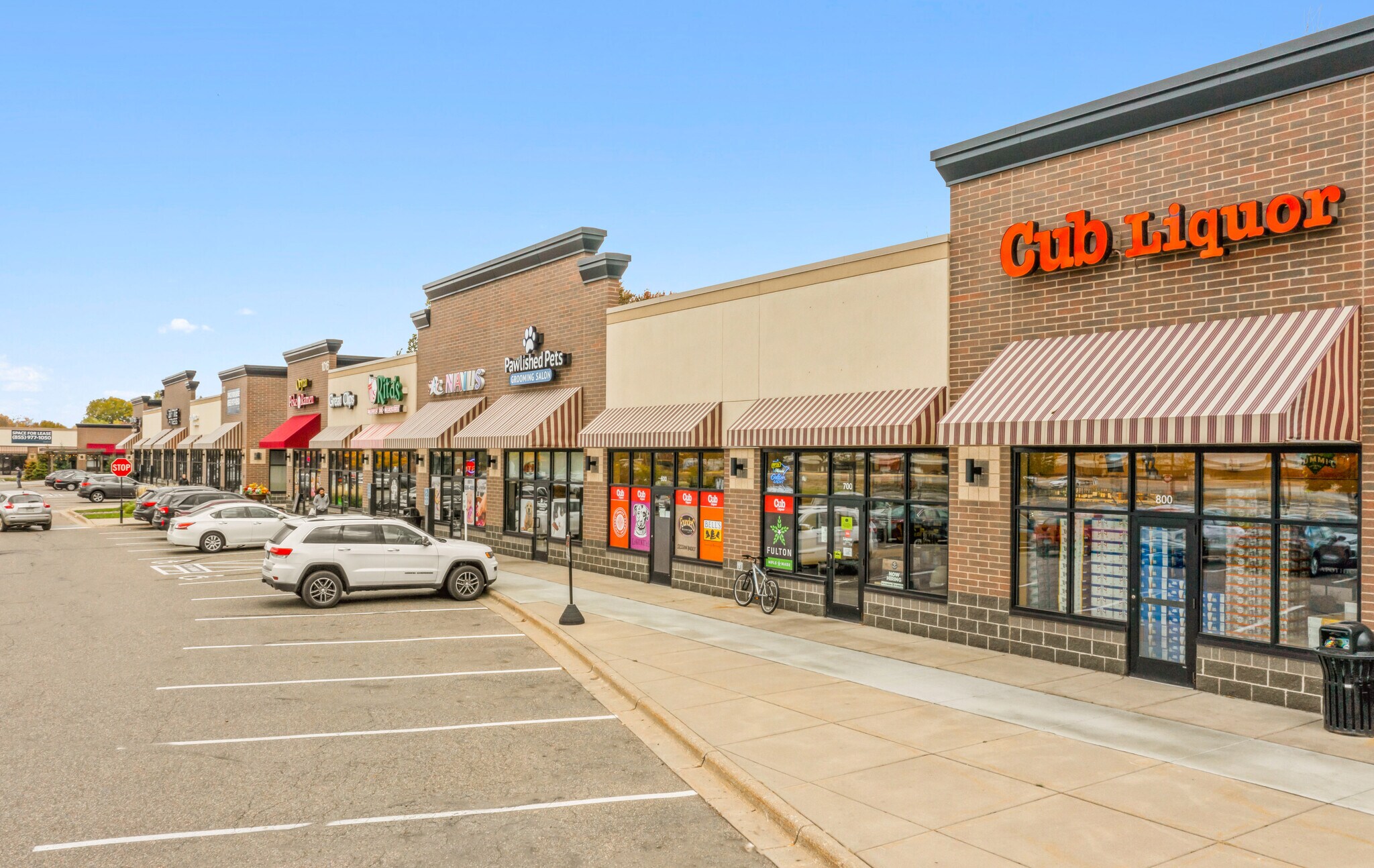 1020 Diffley Rd, Eagan, MN 55123 - Diffley Marketplace | LoopNet