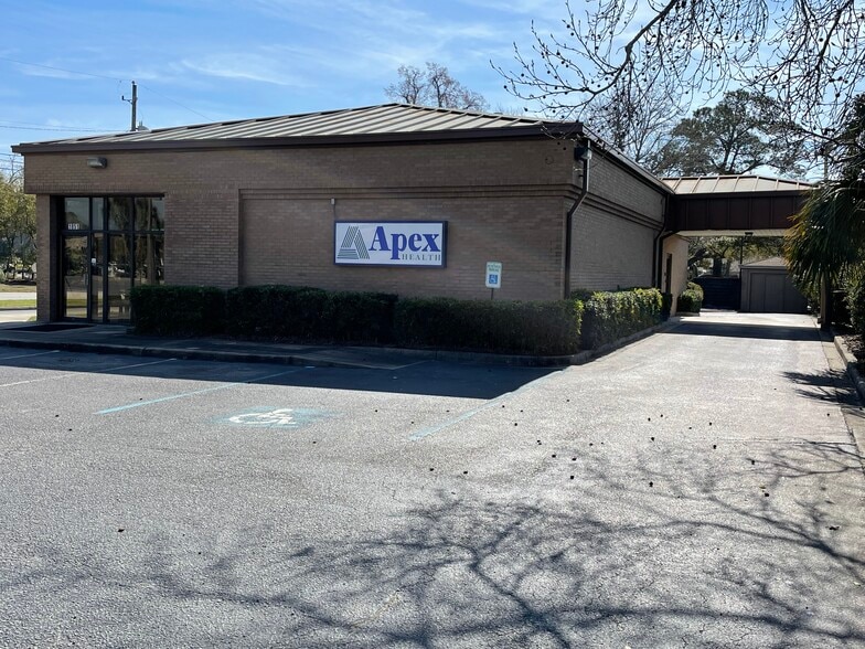 1851 Sam Rittenberg Blvd, Charleston, SC 29407 | LoopNet