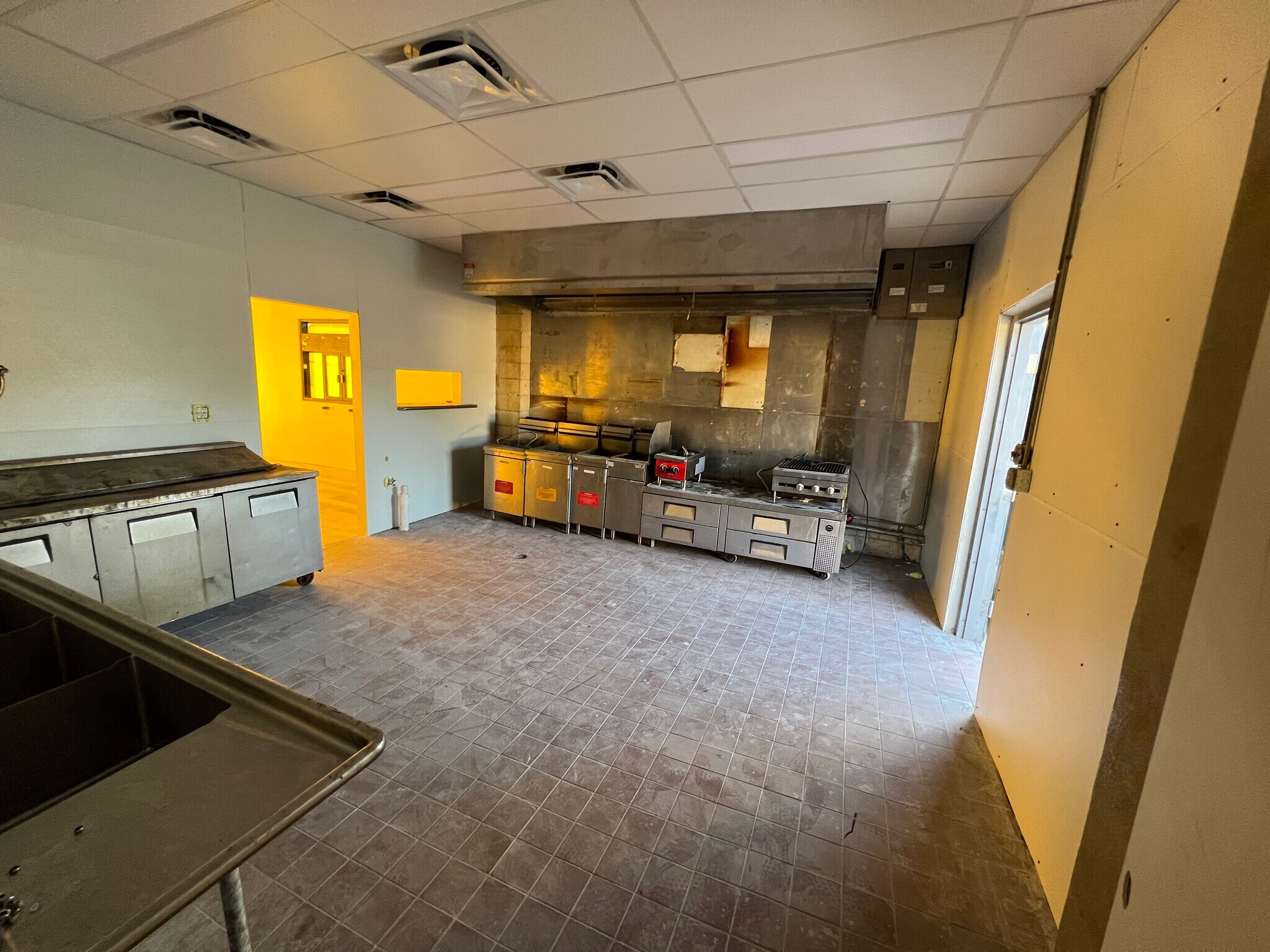 1410 E Main St, Bartow, FL 33830 - Fast food/restaurant with drive thru 2nd gen | LoopNet