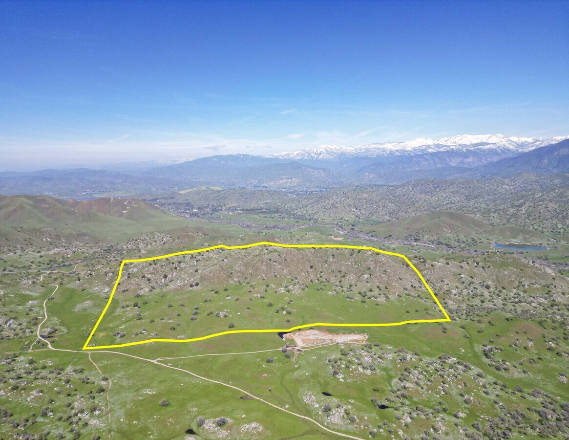 Pothole, Porterville, CA 93257 | LoopNet