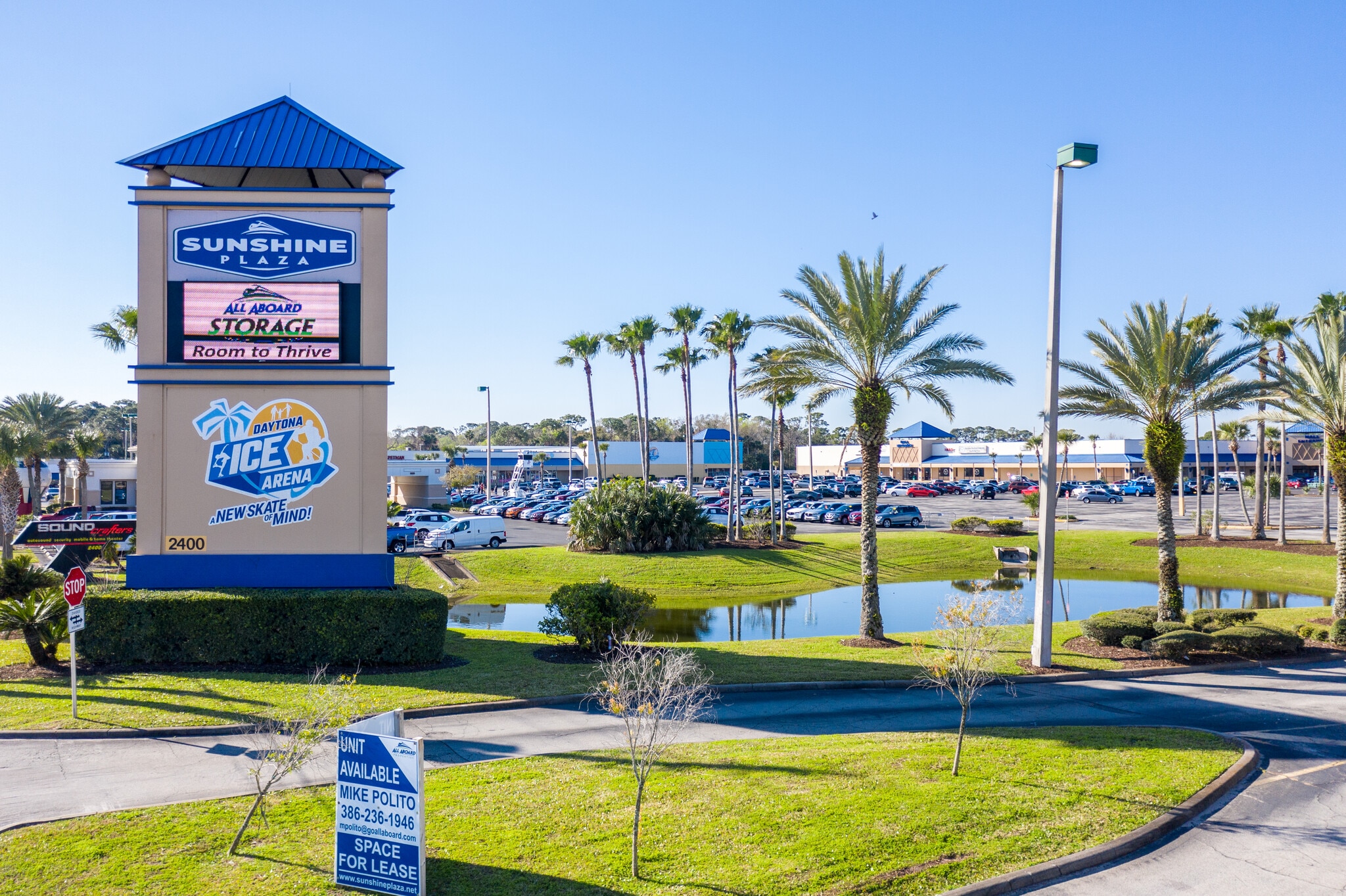 2400 S Ridgewood Ave, South Daytona, FL 32119 - Sunshine Plaza | LoopNet